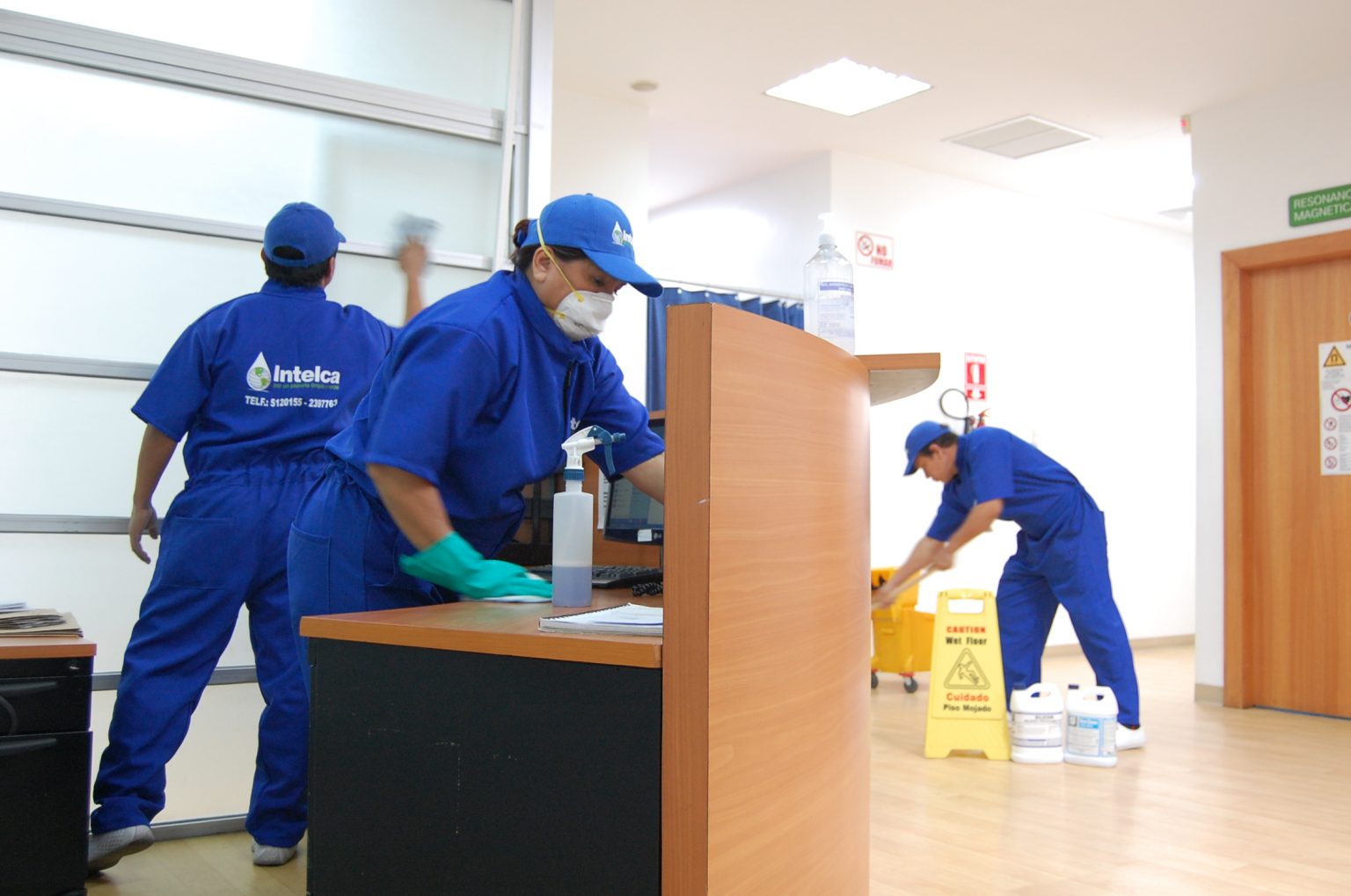 Limpieza Institucional – INTELCA